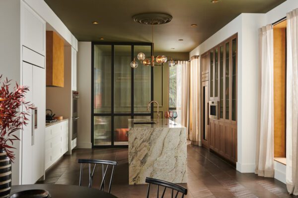 Alvic, experts in the manufacture of furniture components